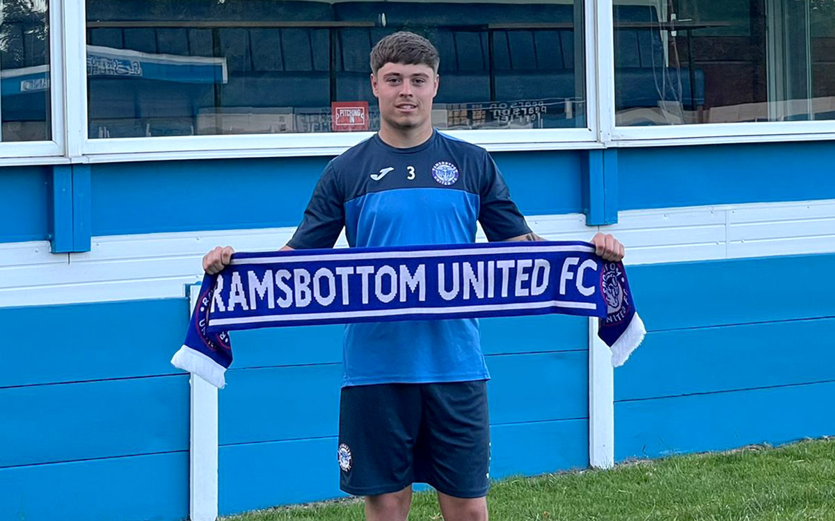 LEFT BACK DEAN JOINS THE RAMS - Ramsbottom United FC
